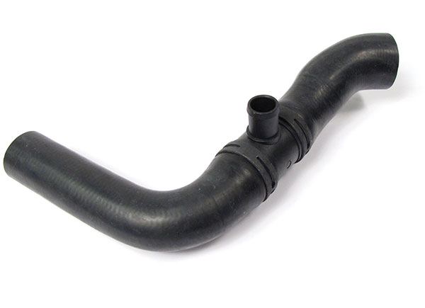 Upper Radiator Hose For Range Rover Sport And LR3